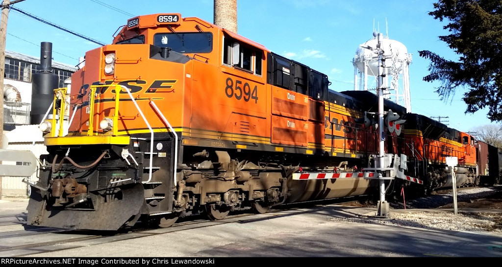 BNSF 8594 & 9044